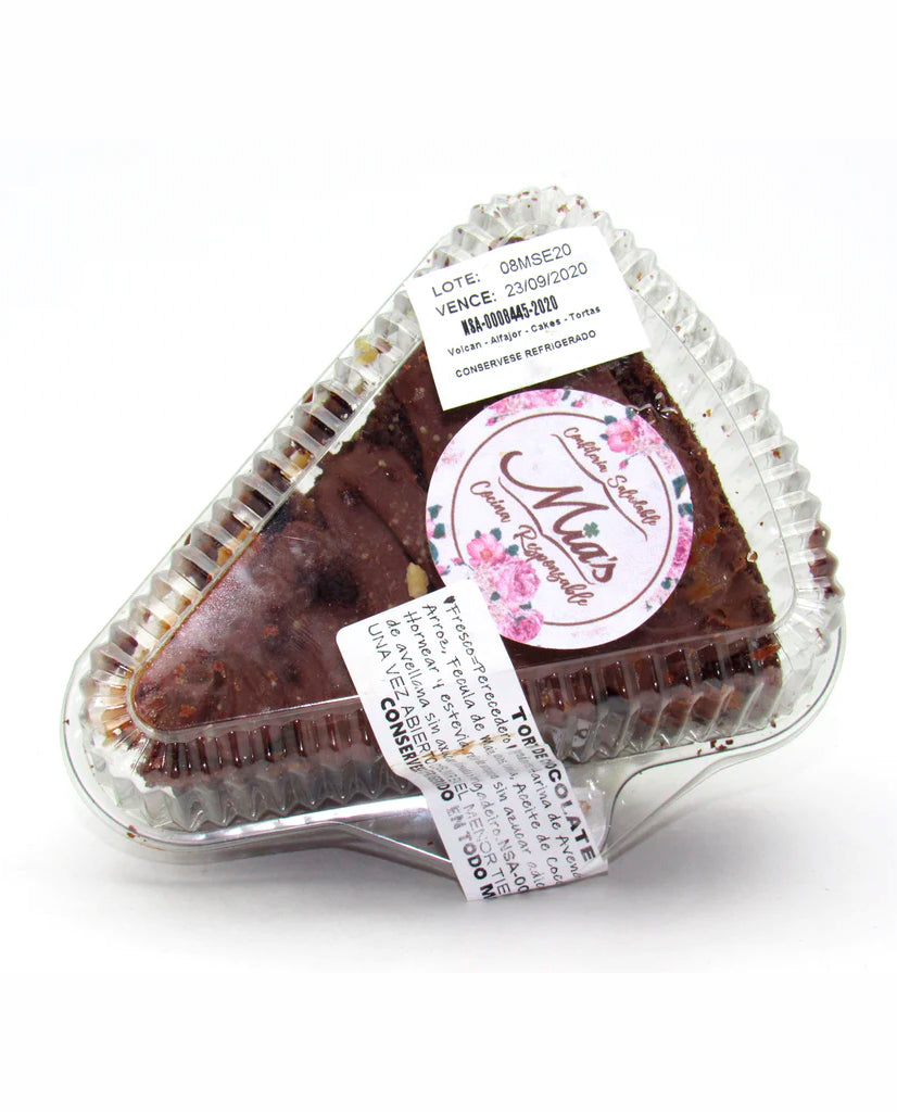 Torta triangulo de chocolate con cobertura de chocolate Mias – Healing ...